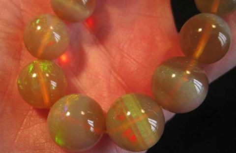 Australian Opal Mines | Rough and Cut Opals for sale